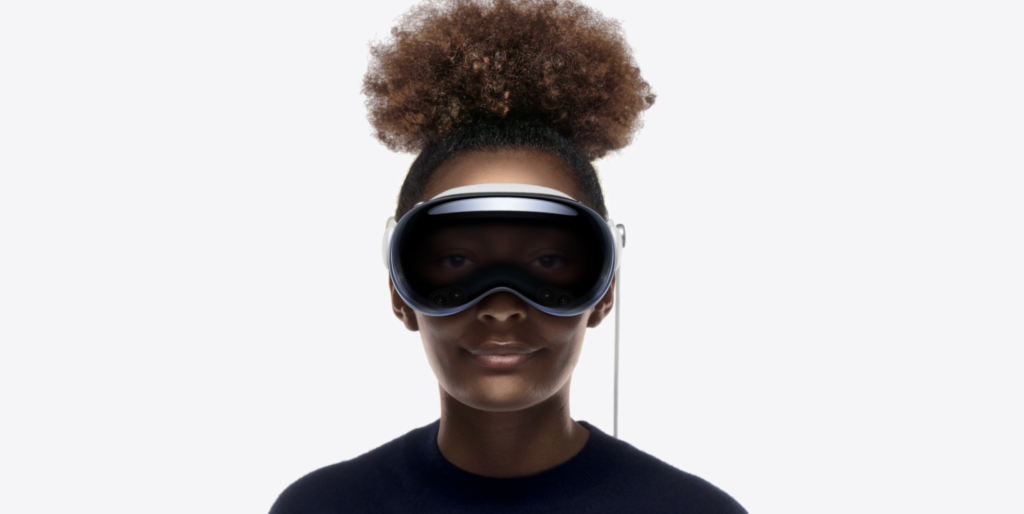 Apple Previews $3499 Vision Pro Mixed Reality Headset - e3d news